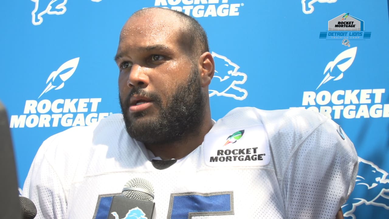 Crosby on versatility of offensive line