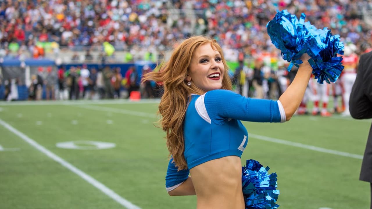 2018 Pro Bowl: Stacey cheer photos