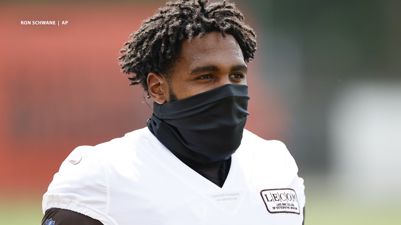 Lions sign DB Godwin Igwebuike, DE Robert McCray & TE Hunter Thedford ...