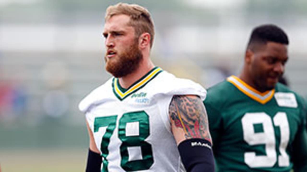Jason Spriggs, Kenny Clark not shying away from contact