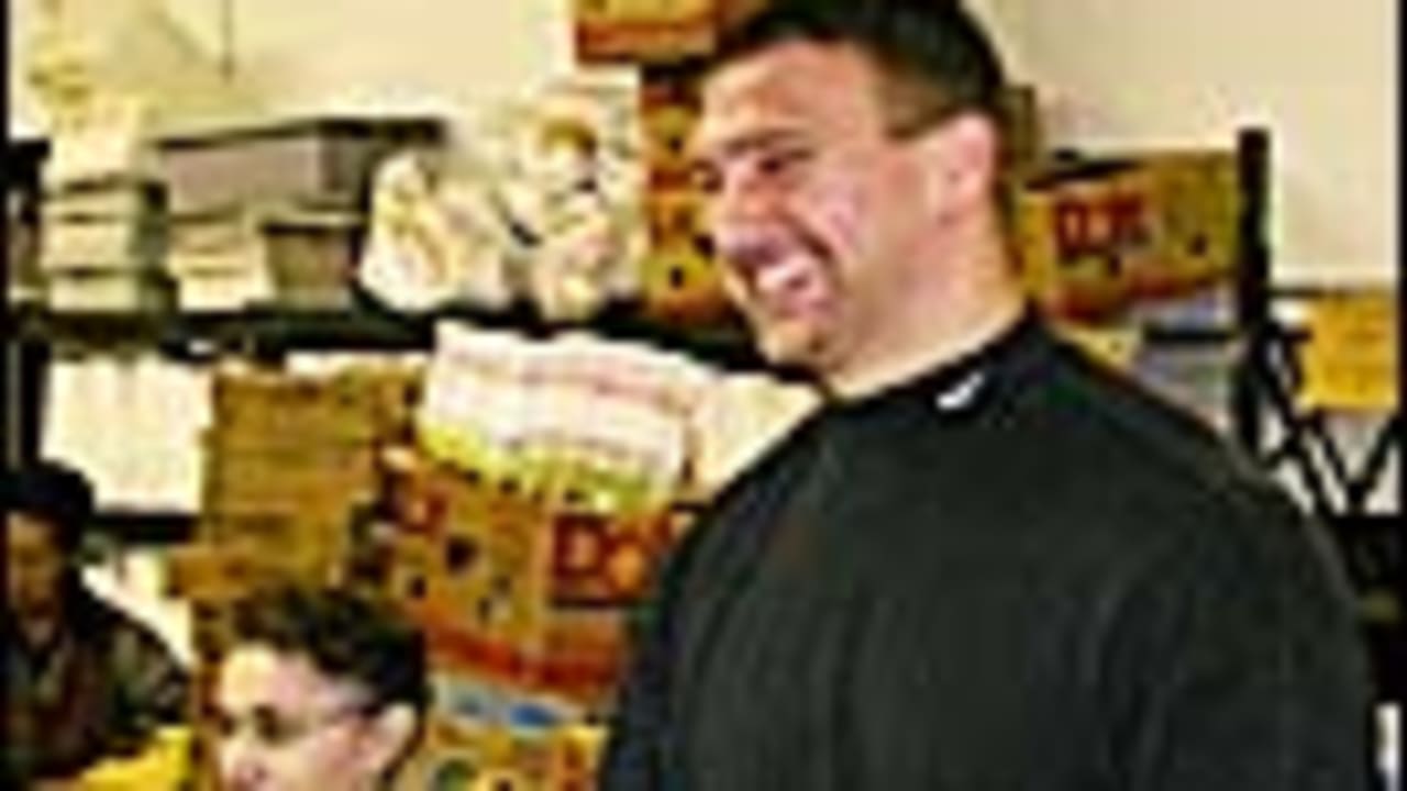 Packers Team With Hormel Foods To Help Feed Green Bay's Hungry