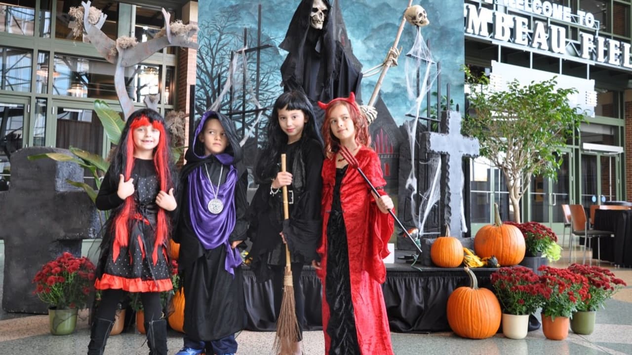 Spooktacular Fun and Haunted Concourse