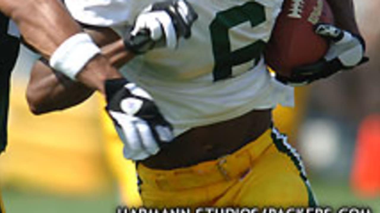 Packers Sign Eight To Future Contracts