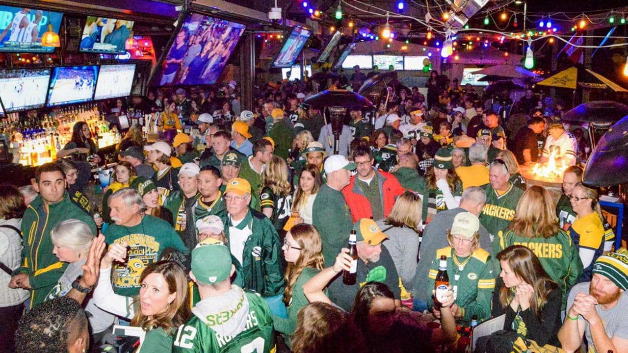 Packers fans gather in Phoenix