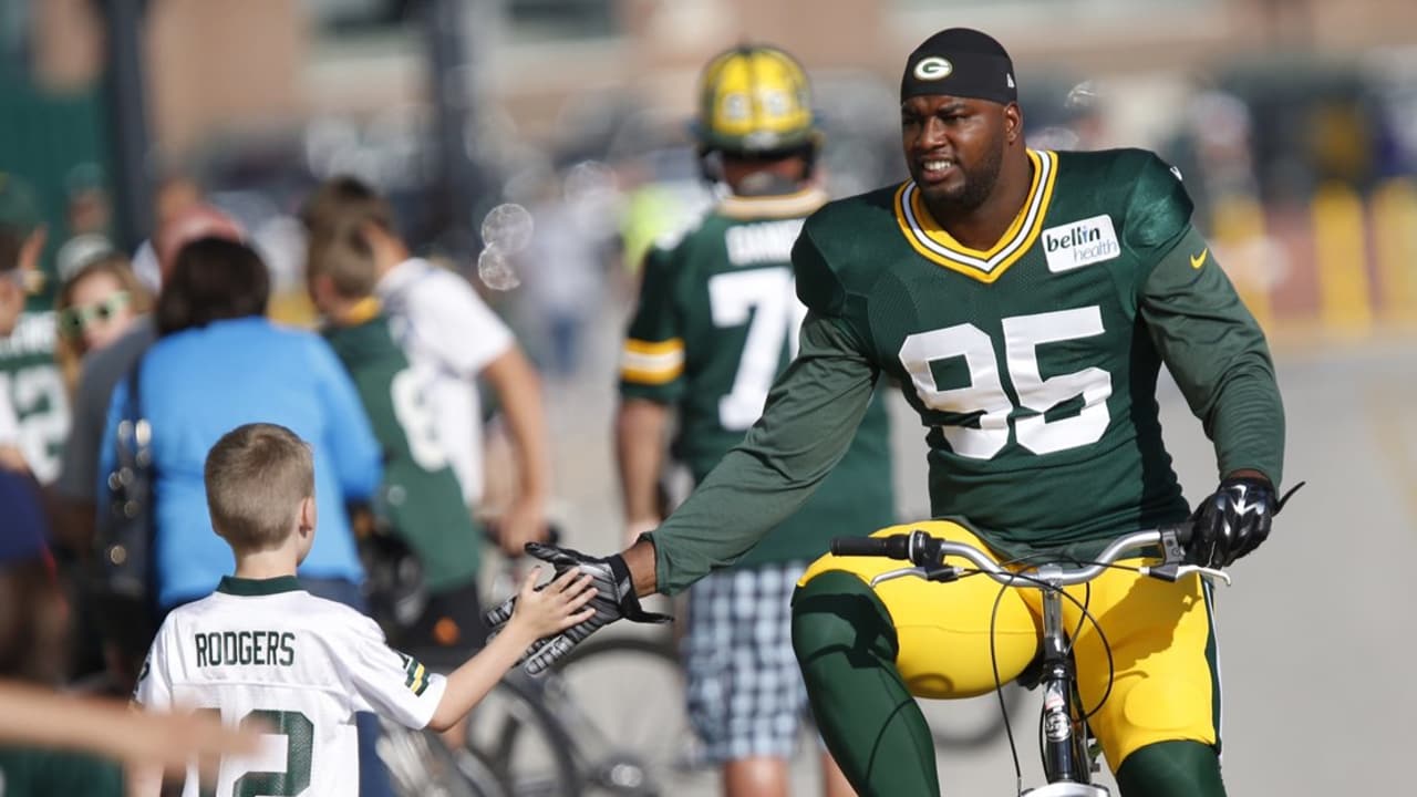 2014 in photos: DE Datone Jones