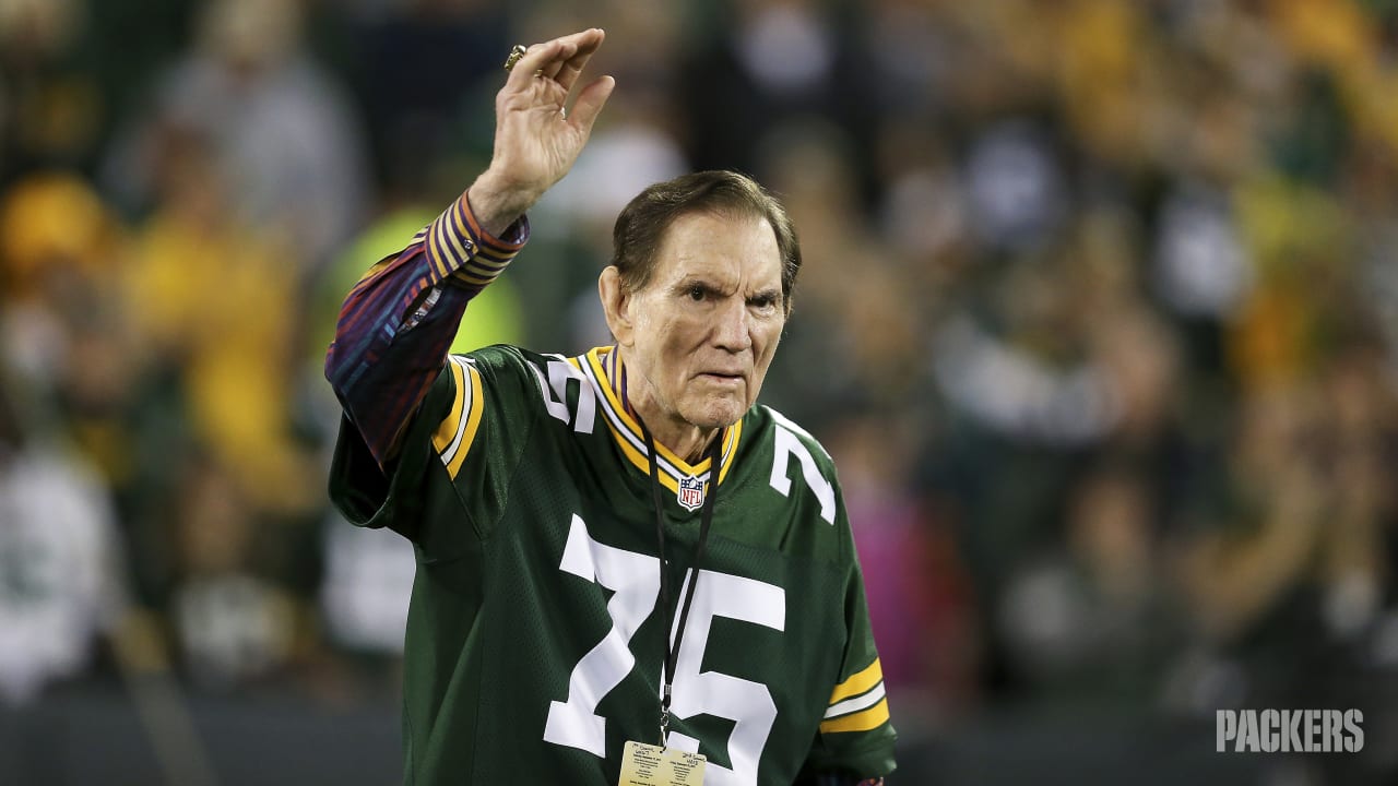 2021 countdown, jersey-style: A history of Packers to don No. 75