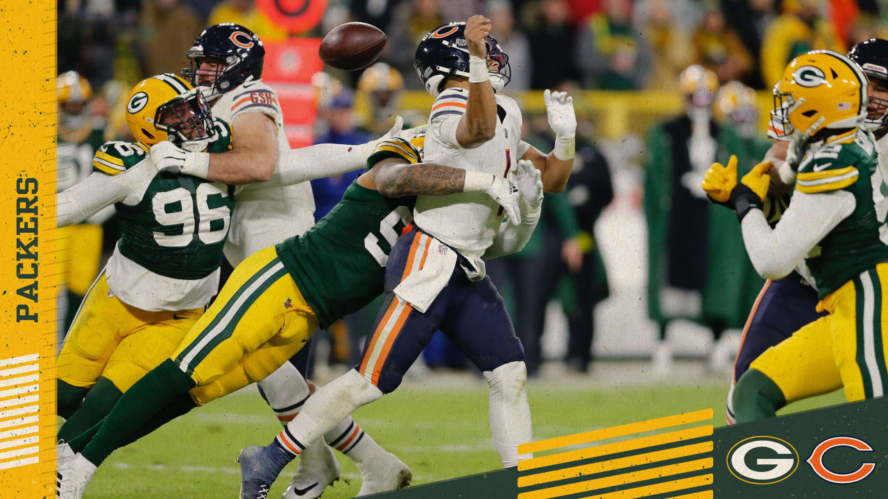 Preston Smith's strip sack sets GB offense up in CHI territory ...