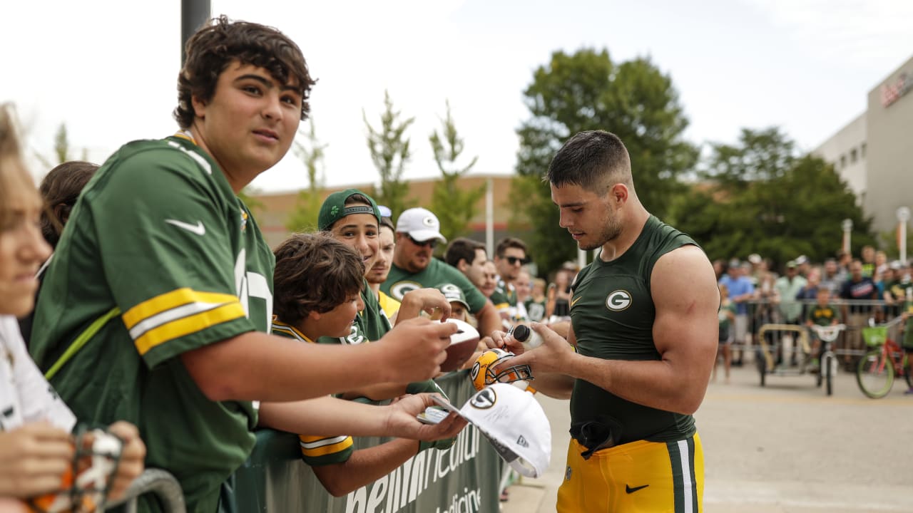 Photos: Packers bike to practice