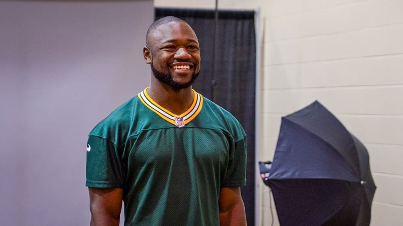 Behind the scenes: Packers take 2017 headshots