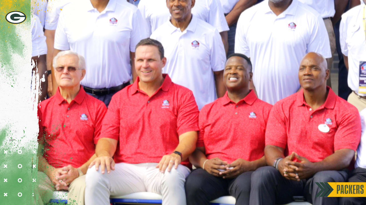 LeRoy Butler honored to take part in 'team photo'