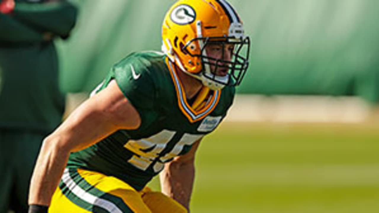 Vince Biegel takes next step to getting on the field