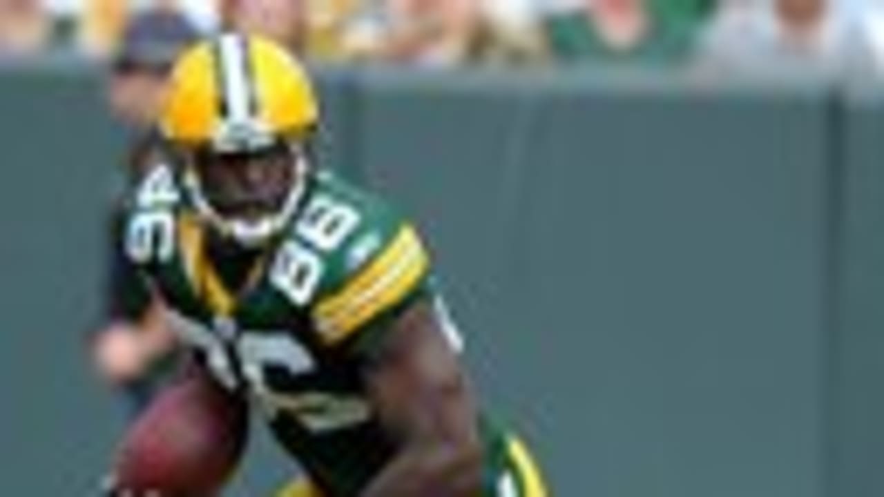 Quiet TE Lee Remains True Team Player