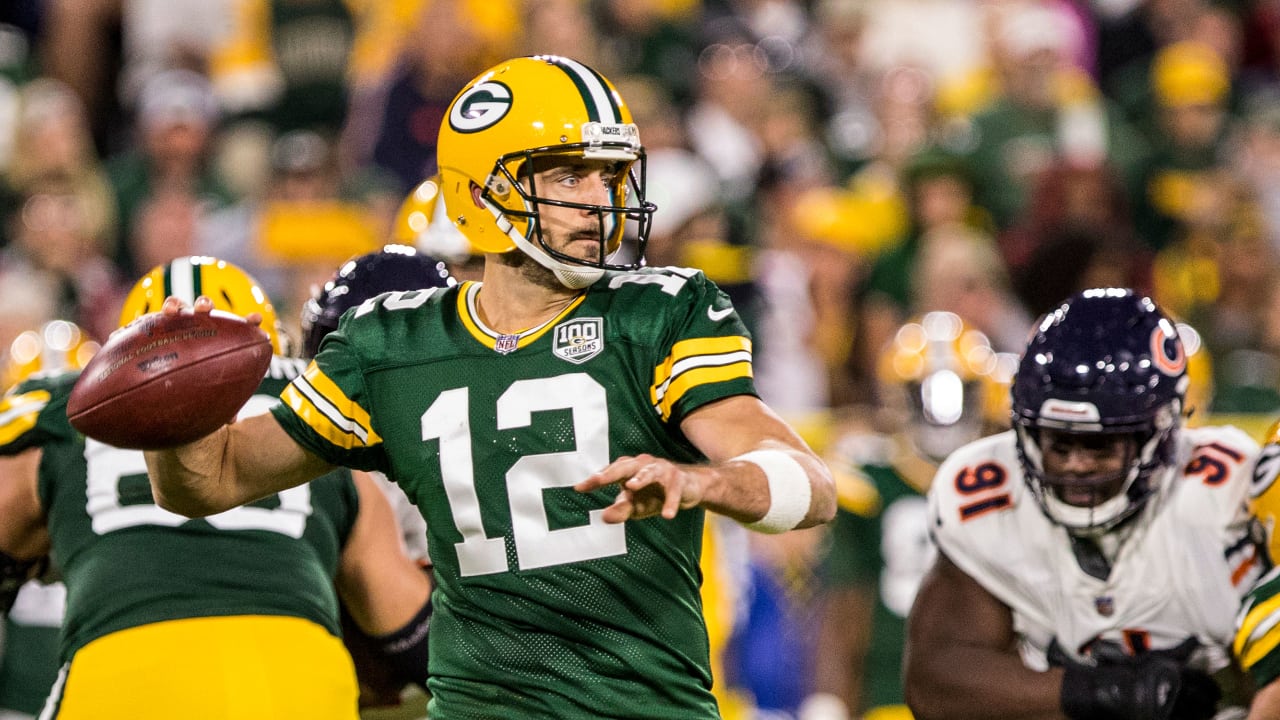 No decision made on Aaron Rodgers playing this week