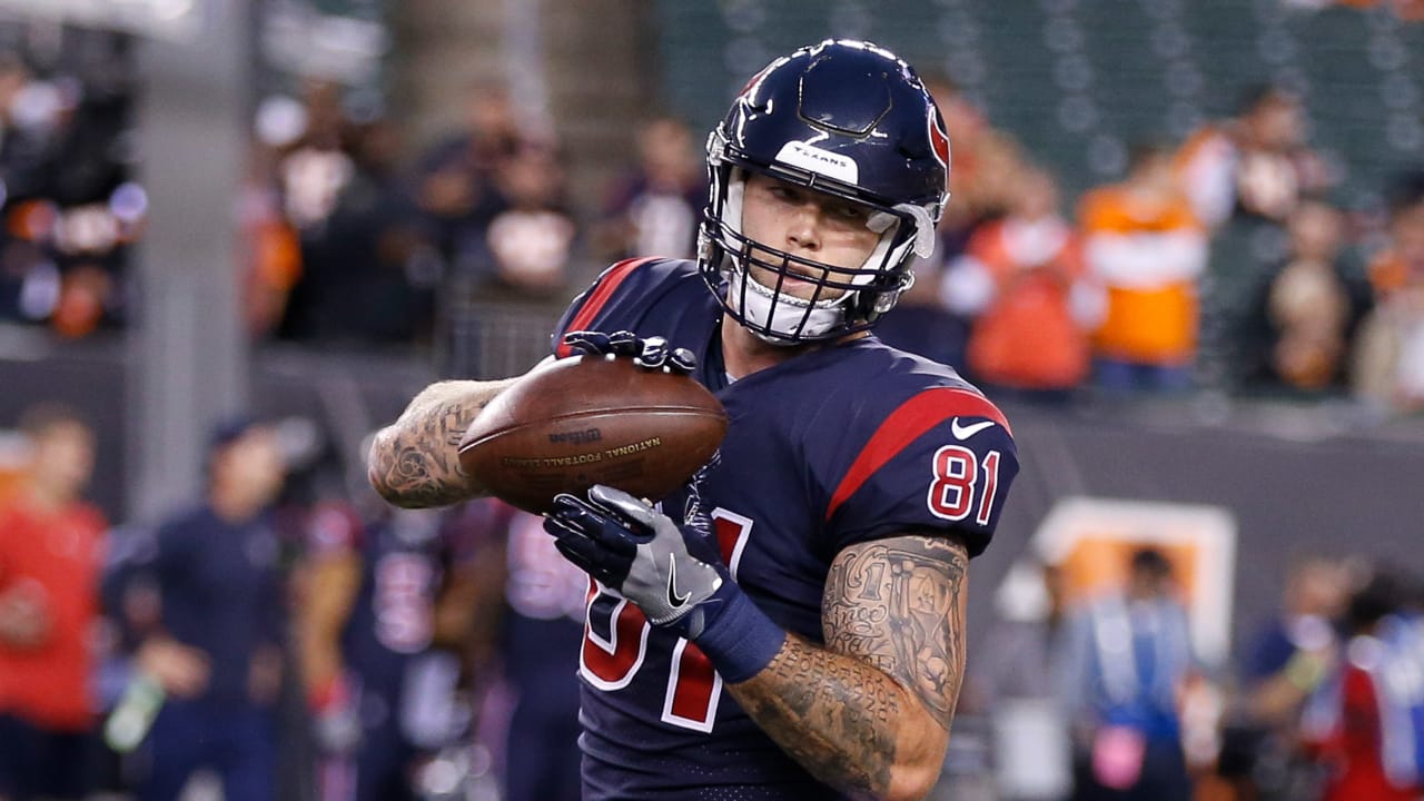 Packers sign TE Evan Baylis to practice squad