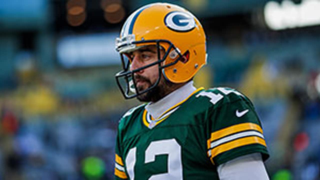 QB Aaron Rodgers' leadership goes well beyond words