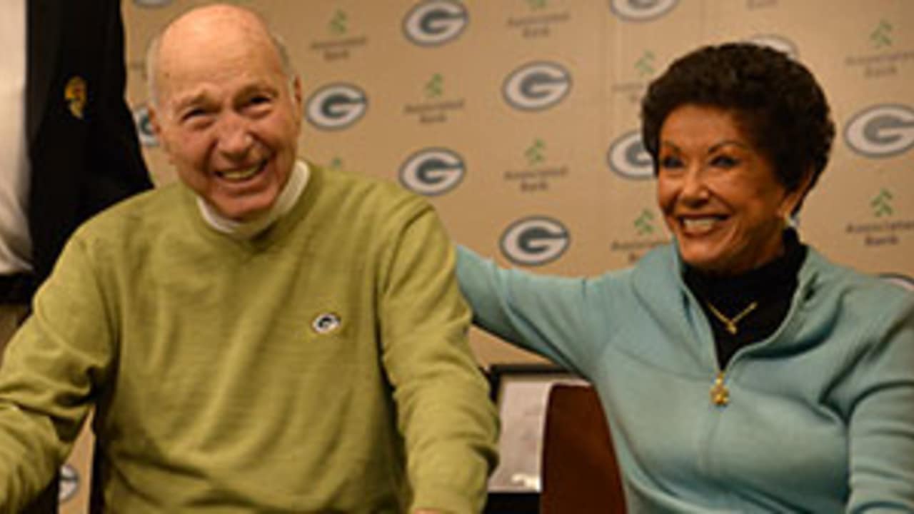Green Bay Packers Hall of Fame, Inc. receives donation from Starr ...