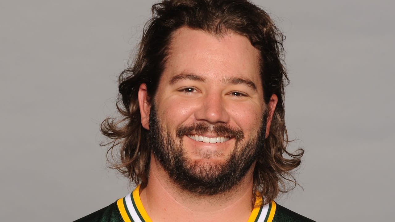 Happy Birthday to Brett Goode!