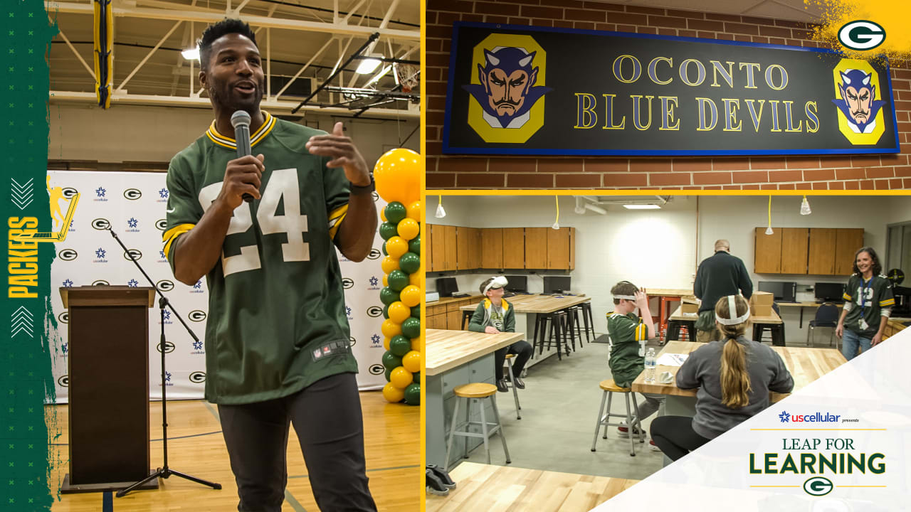 Oconto Unified School District celebrates 'Leap for Learning' award