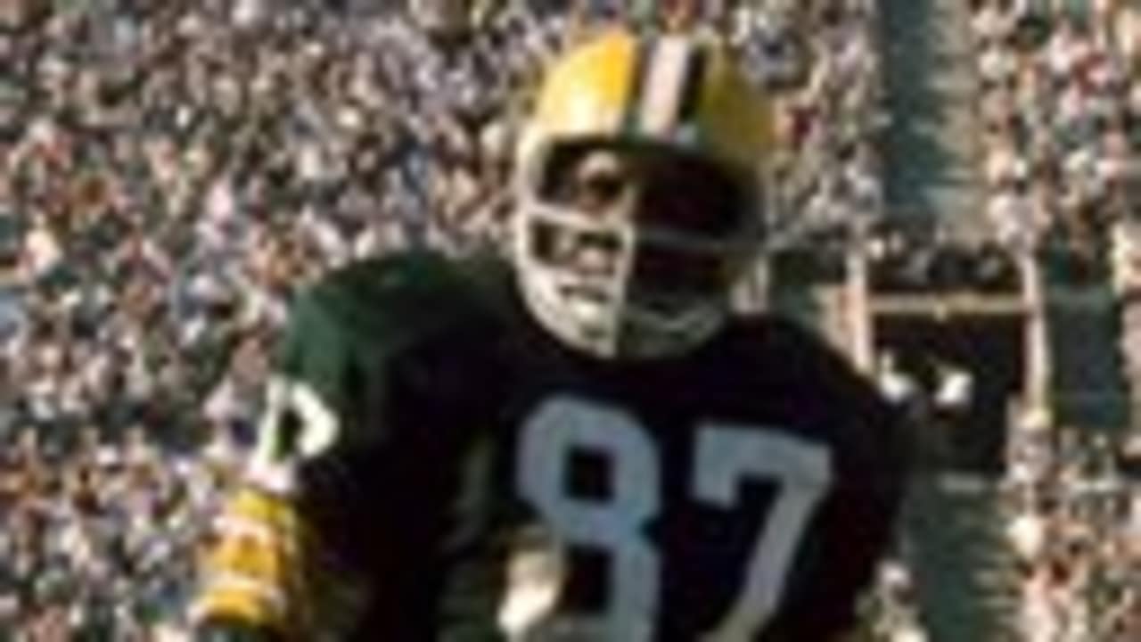 Davis Thrilled To Serve As Honorary Captain