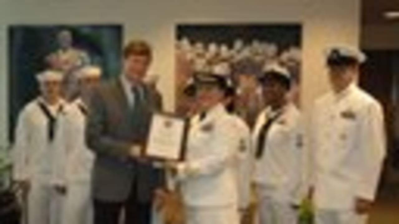Packers receive Certificate of Appreciation award Packers receive Certificate of Appreciation award