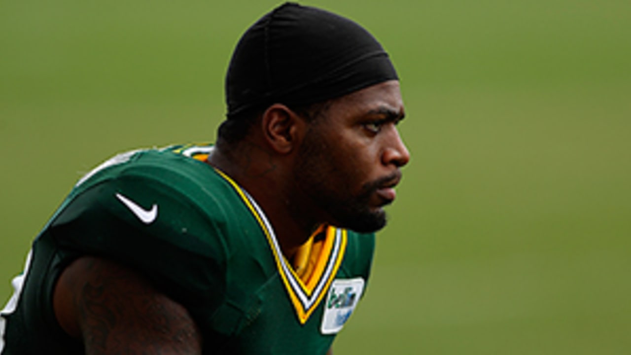 Leaner Sam Barrington plans to bring same edge to defense