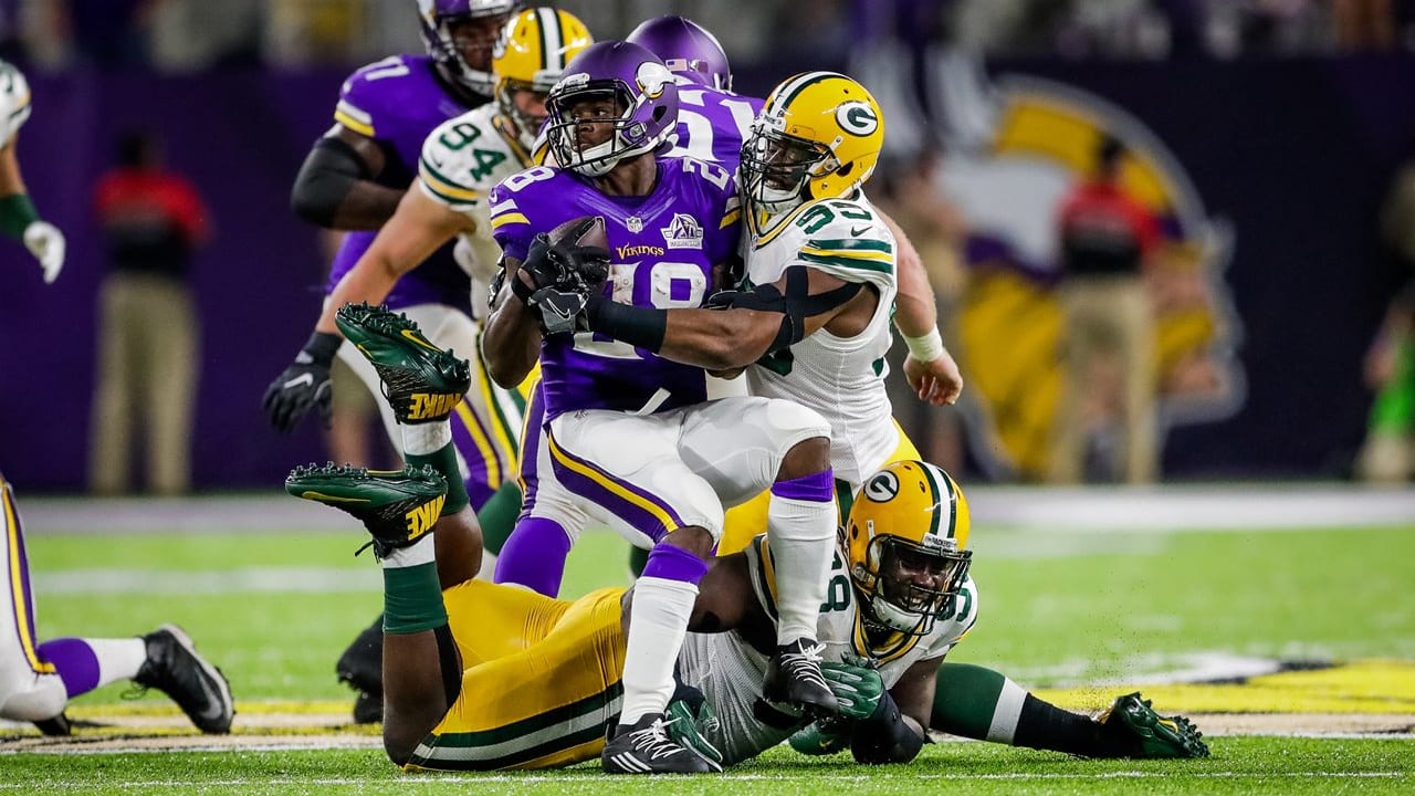 Game Photos: Packers at Vikings