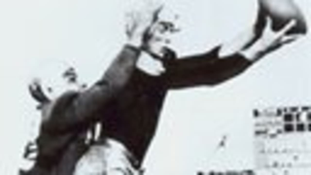 Hutson must be included in greatest receiver talk