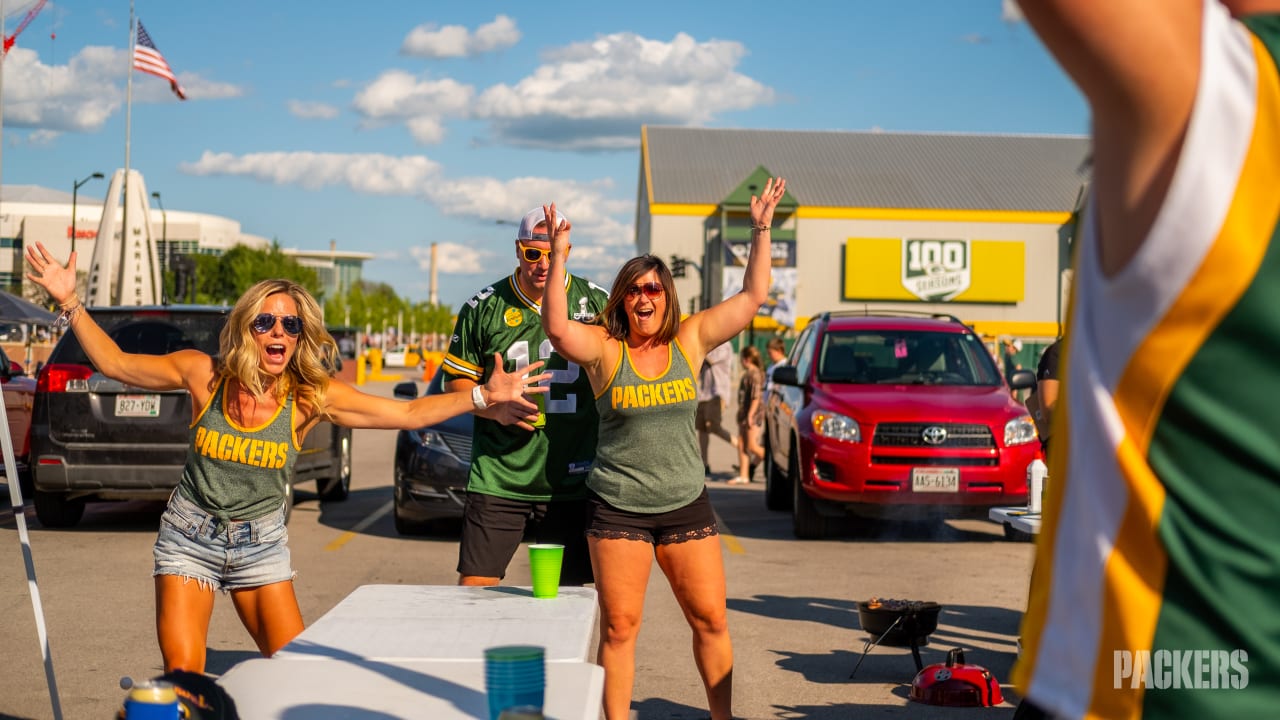 Photos: Best of Packers fans cheering on the Green & Gold