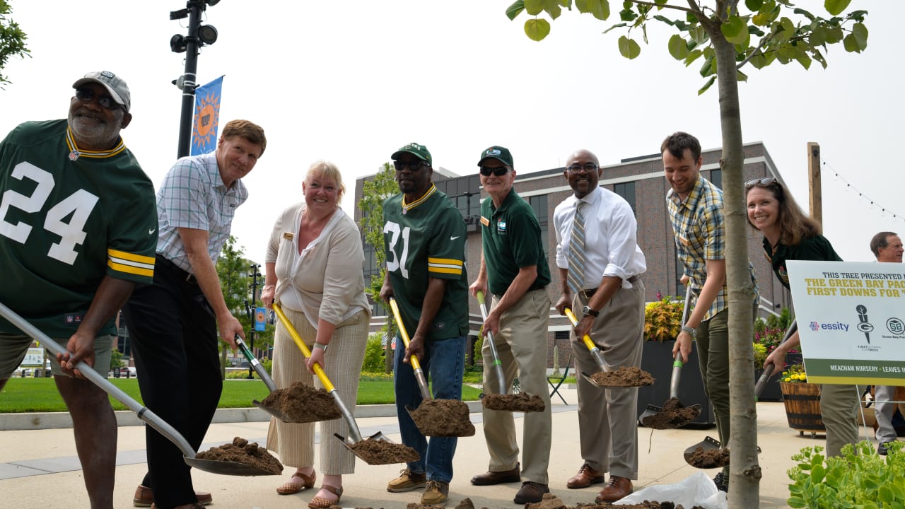 Packers mark another successful year of 'First Down for Trees' program