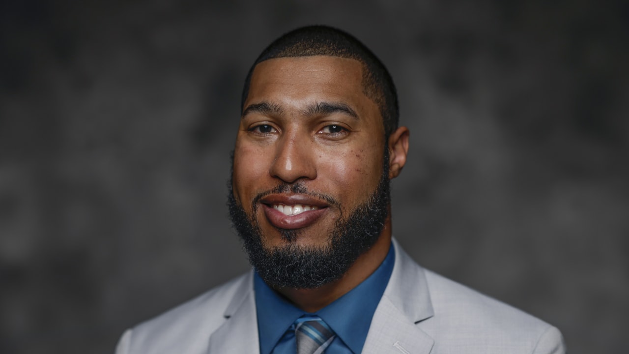 Packers Likely To Lose Front Office Member To GM Role With New Team ...