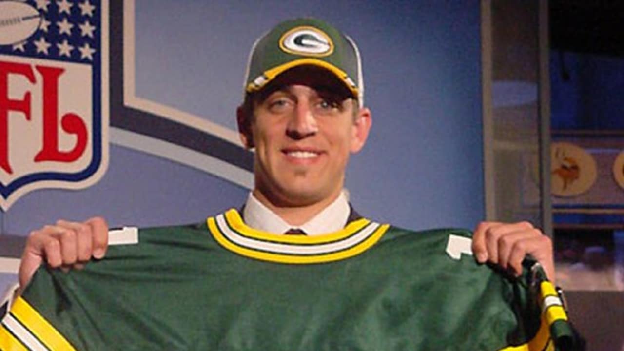 Packers Make Aaron Rodgers No. 1 Draft Pick