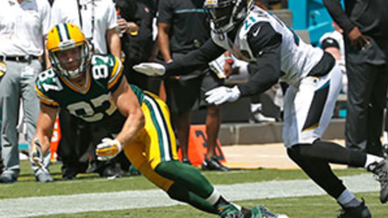 Packers head into fourth with 24-20 lead over Jaguars