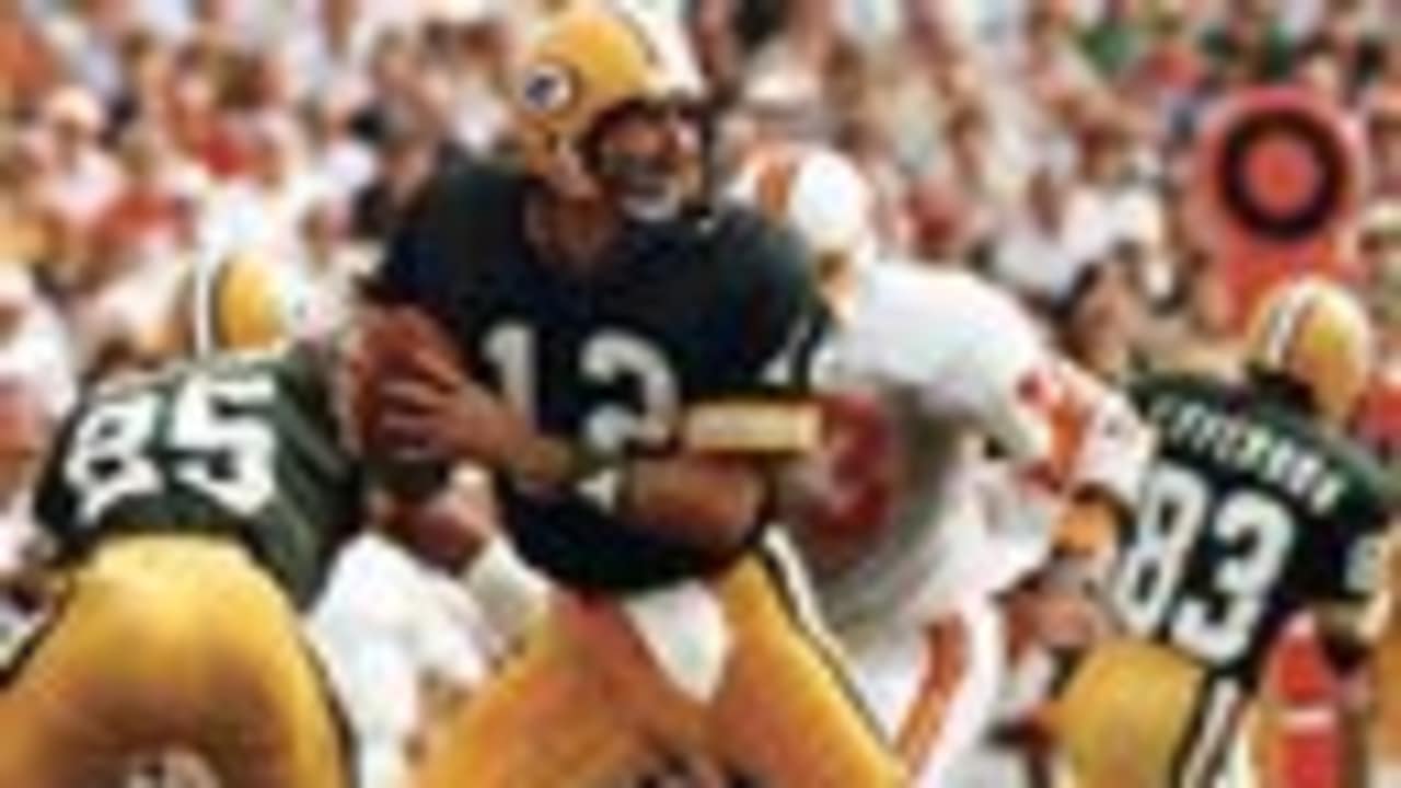 Dickey reveling in Rodgers' play