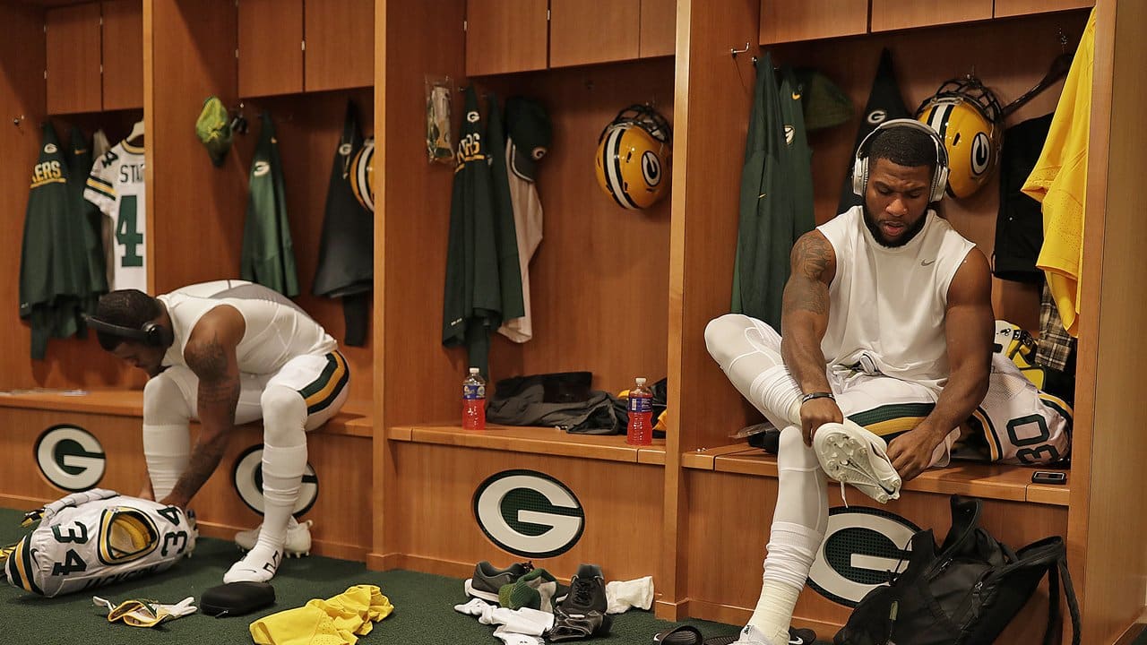 Locker Room Pass: Packers vs. Bears