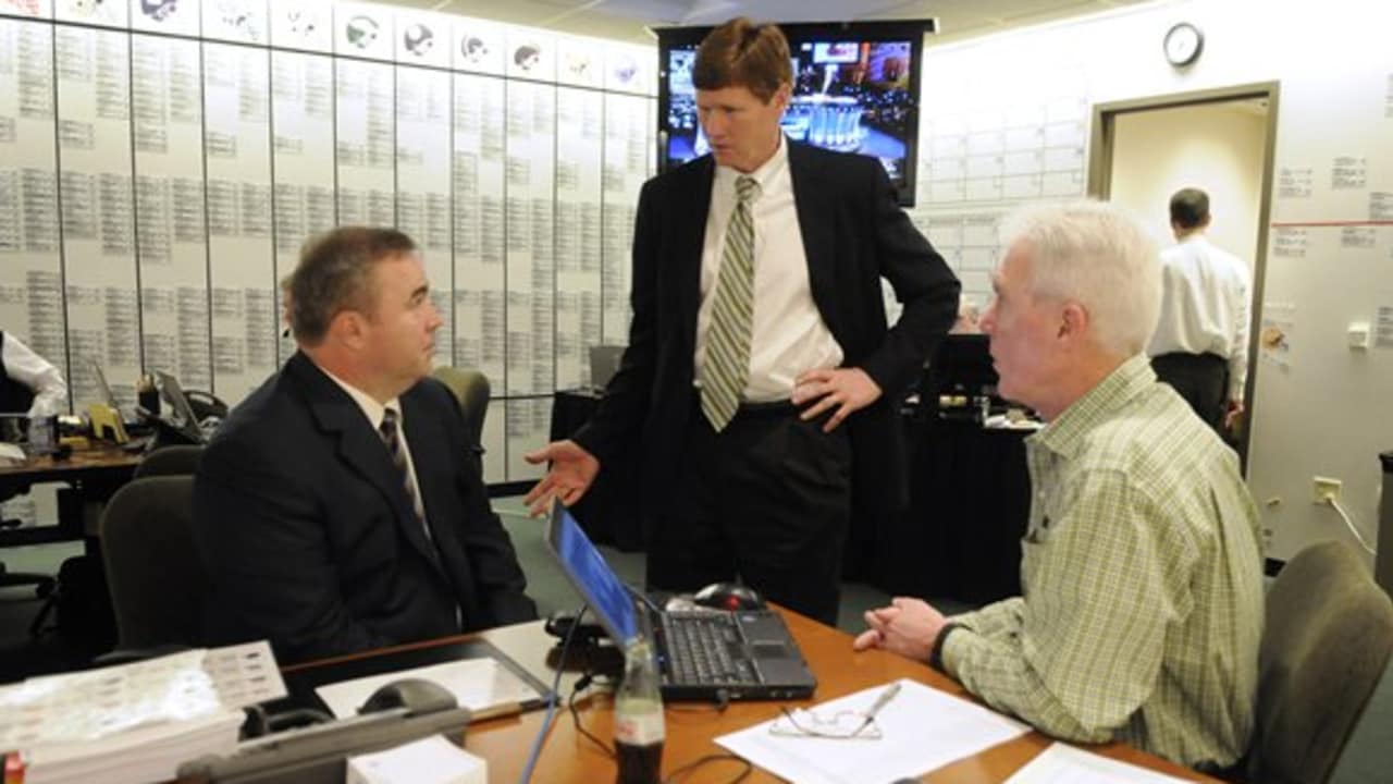 Inside the Packers Draft Room