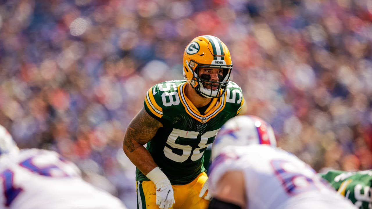 Happy Birthday to LB Isaiah McDuffie!