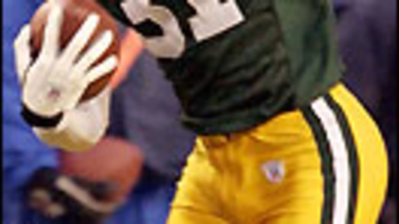 AP Story: Packers Advance In Playoffs With 33-27 OT Victory Over Seattle