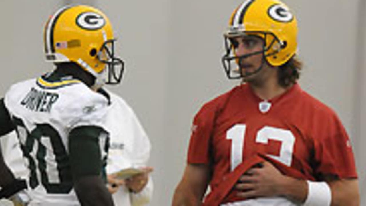 Teammates Firmly Behind Rodgers