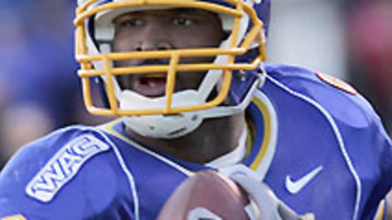 Tough Upbringing Doesn't Stop WR Jones