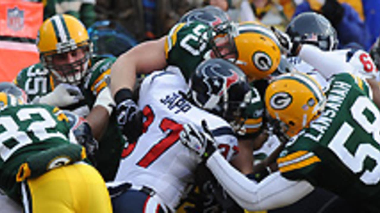 Packers Trail Texans 10-7 At The Half