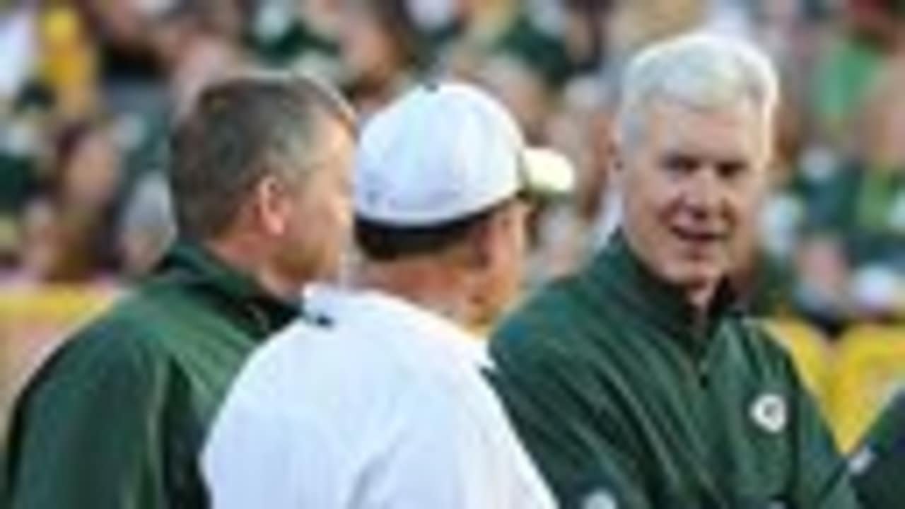 No position off limits in first round for Packers