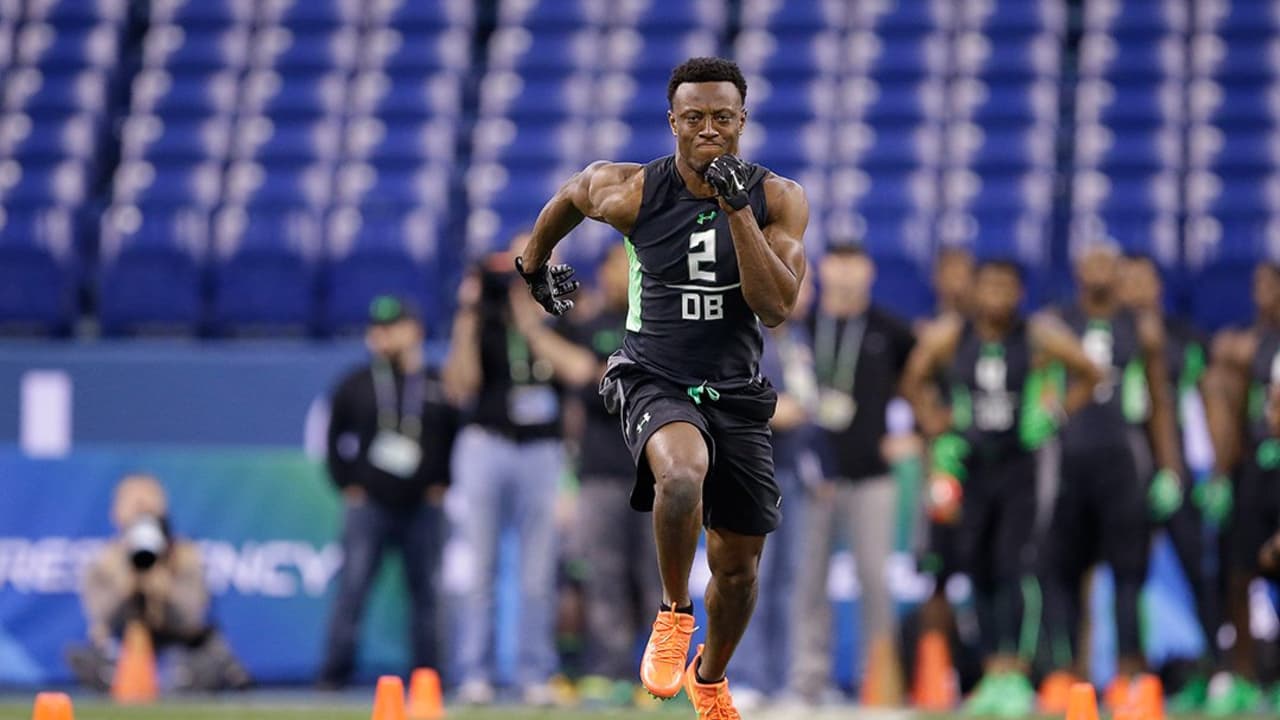 DBs and LBs work out at the Combine