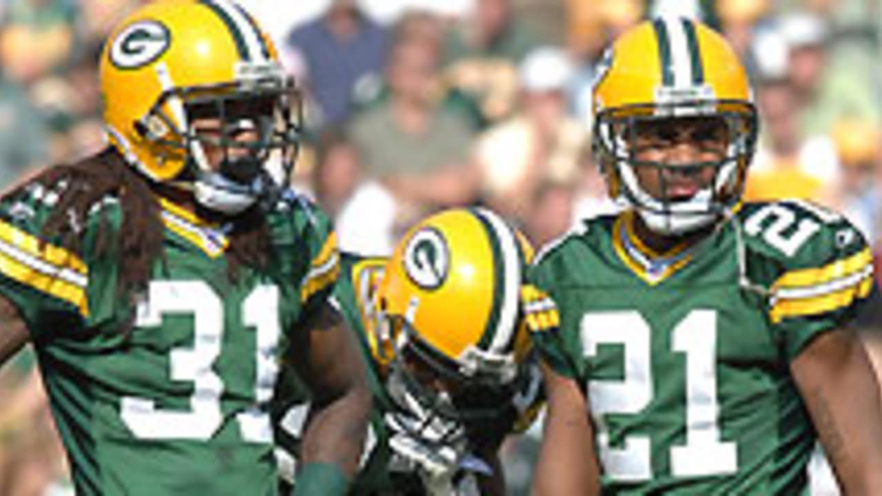 Cornerback Duo Gets It Done