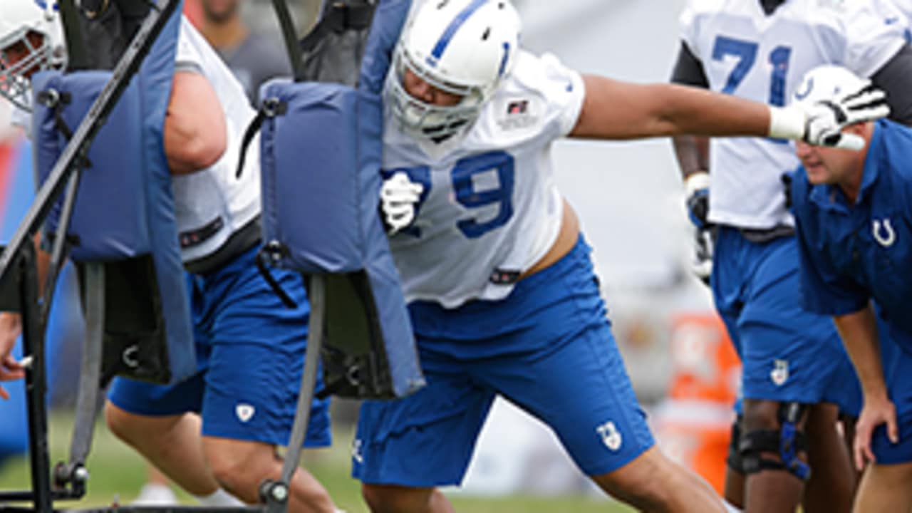 Packers sign G Josh Walker to practice squad