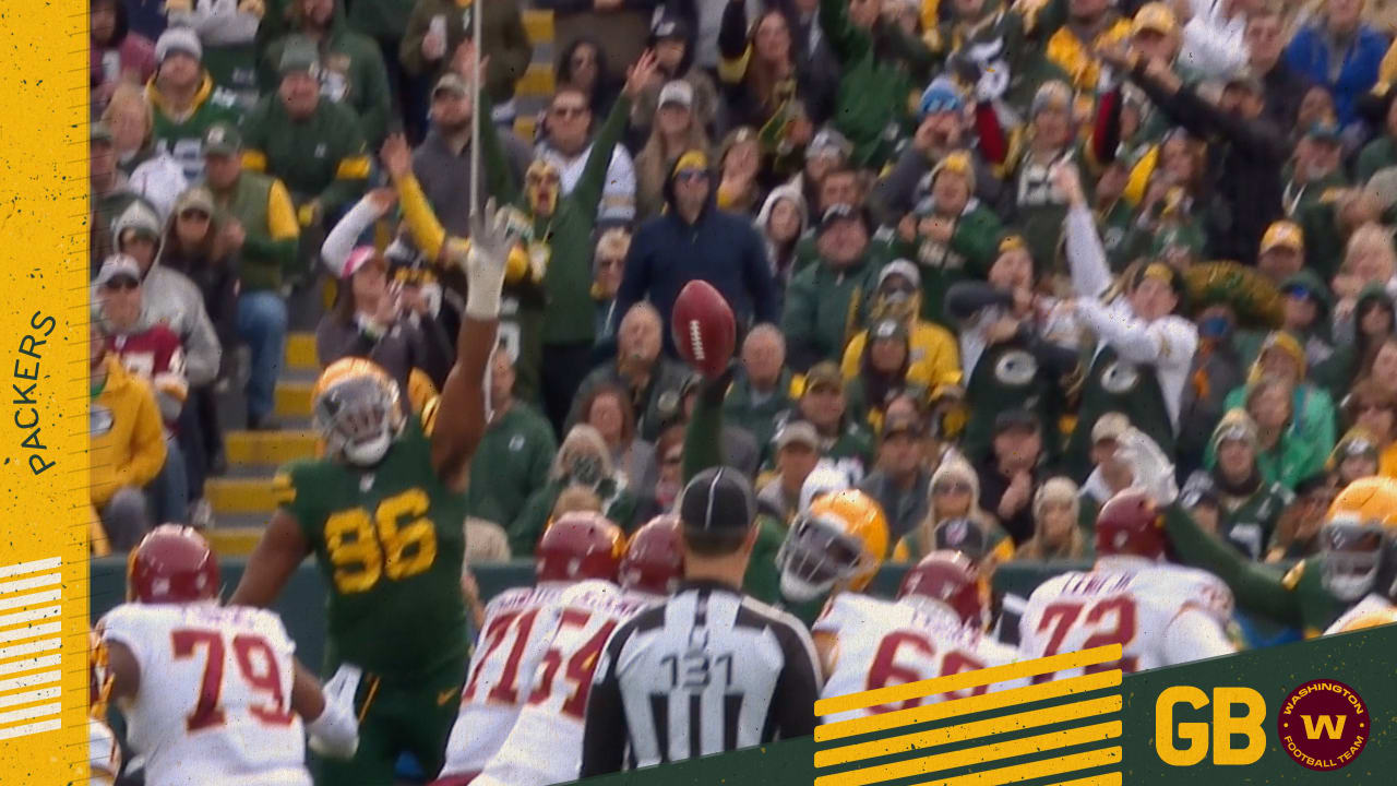 Packers DL T.J. Slaton blocks Washington's field-goal attempt