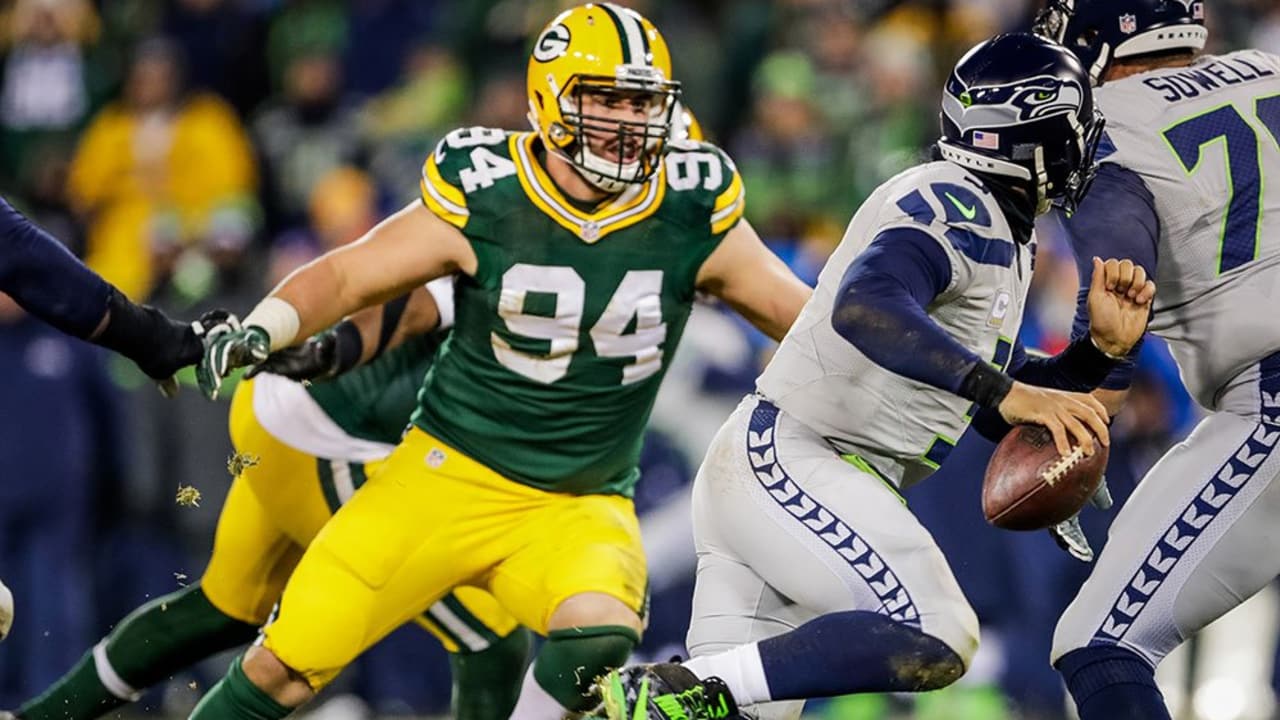 2016 in photos: DE Dean Lowry