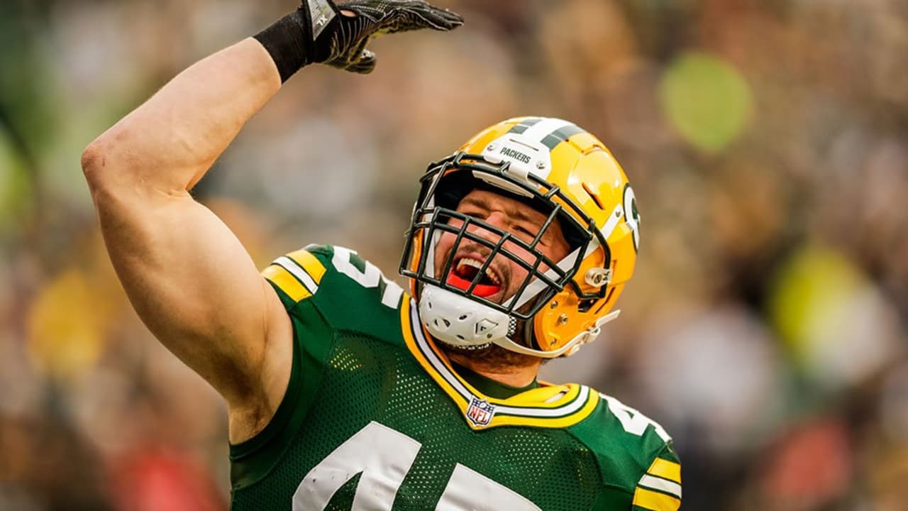 Happy Birthday to Vince Biegel!