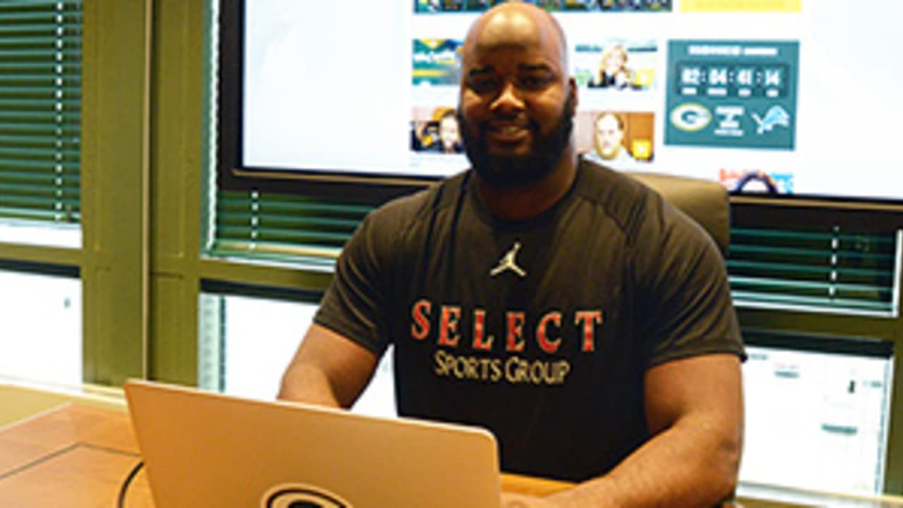 Who was Datone Jones' role model? Read his chat