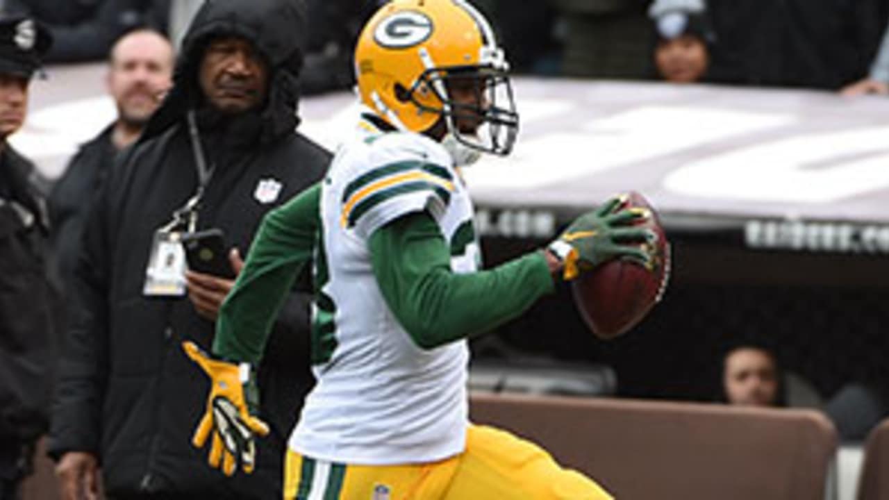 Vote for Damarious Randall for Rookie of the Week