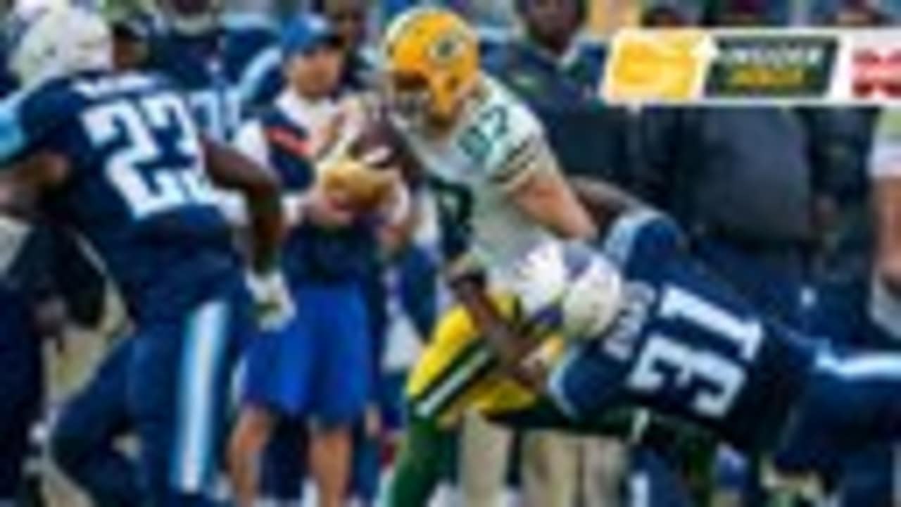 Is the back-shoulder throw coming back?